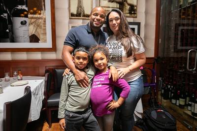 Daniel Cormier IG Post - Merry Christmas everyone from the Cormier ...