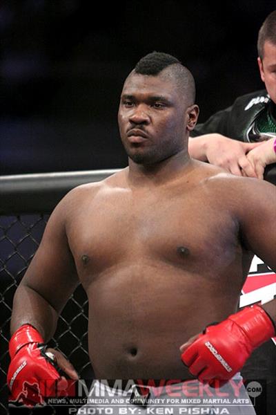 Brett Rogers vs. Eric Prindle Bellator 93 Heavyweigh Tilt Scrapped ...