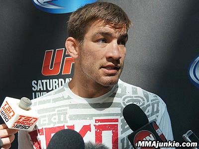 UFC 161's Sam Stout discusses added pressure, opponent's biggest th...