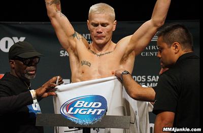 Joe Riggs feared he had severely injured neck prior to UFC on FOX 1...