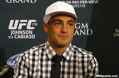 After deal that would make others 'angry,' Alvarez urges fighters t...