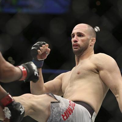 UFCer loses title fight, contracts staph infection, blames Boston's...